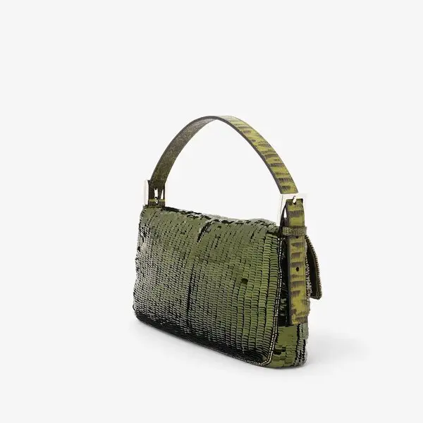 Fendi Baguette® 26424