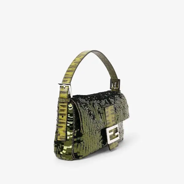 Fendi Baguette® 26424