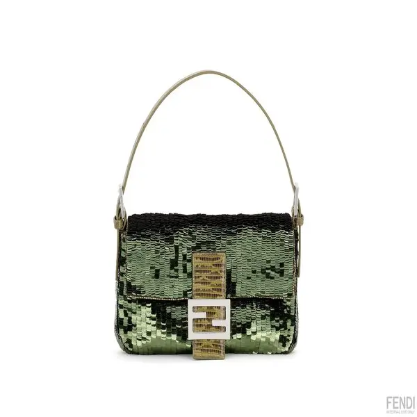 Fendi Baguette® 26424
