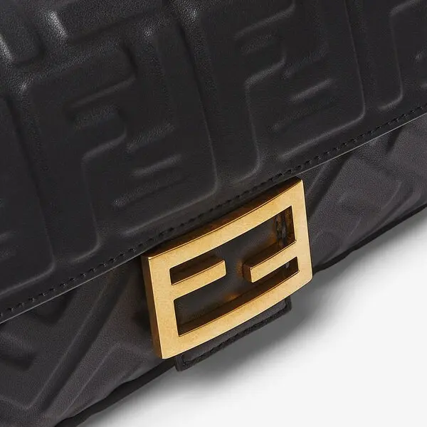 Fendi Baguette