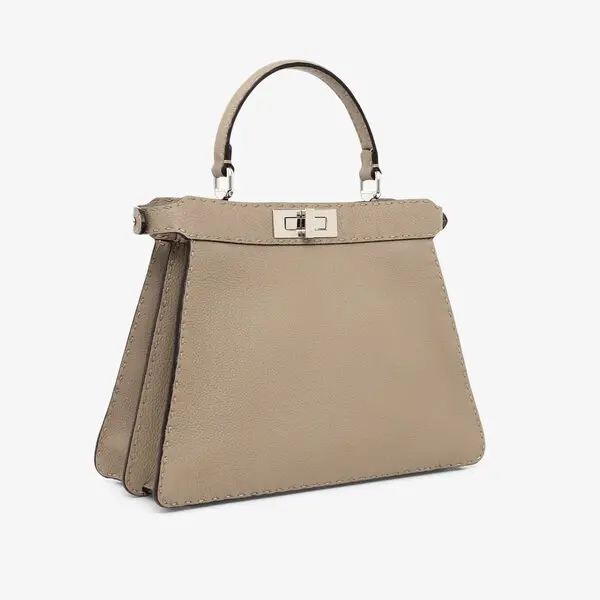Fendi Peekaboo Iseeu Medium