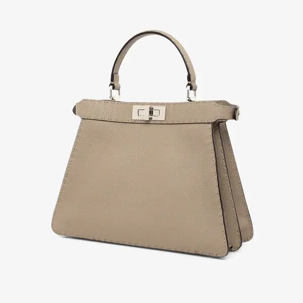 Fendi Peekaboo Iseeu Medium
