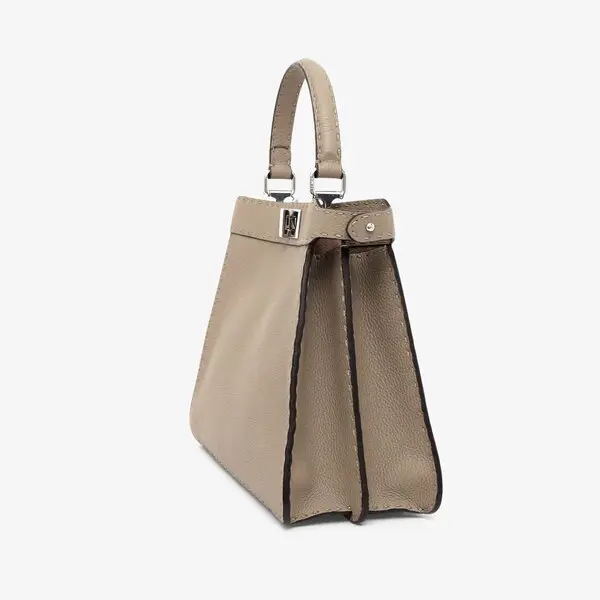 Fendi Peekaboo Iseeu Medium
