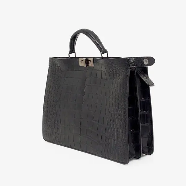 Fendi Peekaboo Iseeu Medium