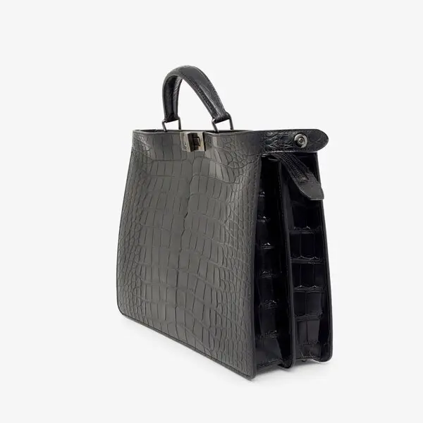 Fendi Peekaboo Iseeu Medium