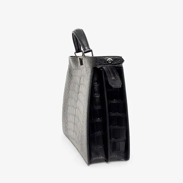 Fendi Peekaboo Iseeu Medium