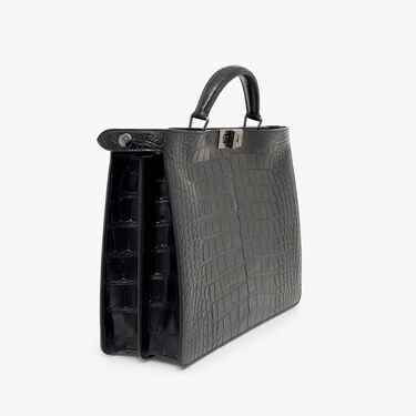 Fendi Peekaboo Iseeu Medium