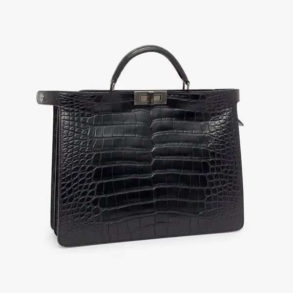 Fendi Peekaboo Iseeu Medium