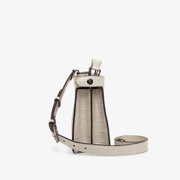 Fendi Peekaboo Iseeu Small