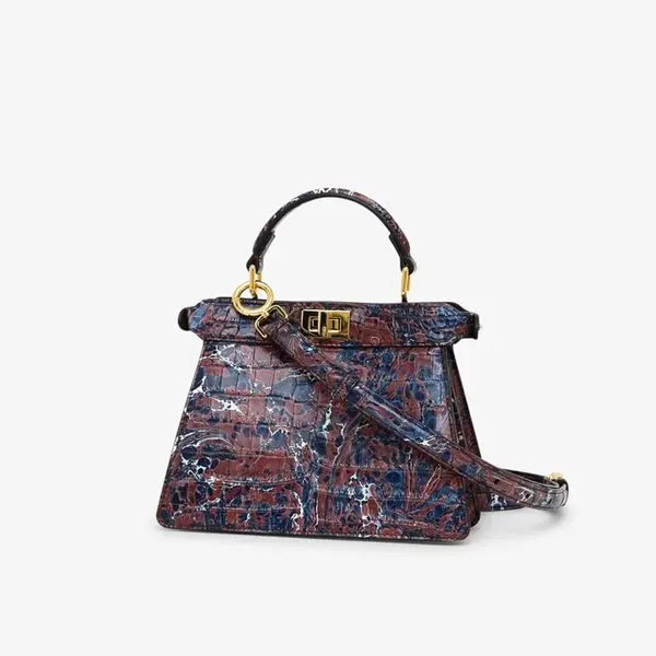 Fendi Peekaboo Iseeu Petite