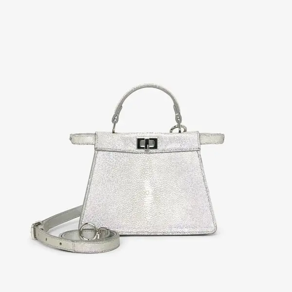 Fendi Peekaboo Iseeu Petite
