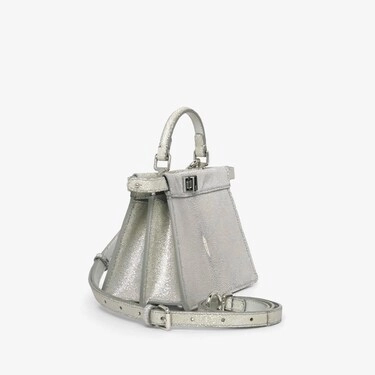Fendi Peekaboo Iseeu Petite