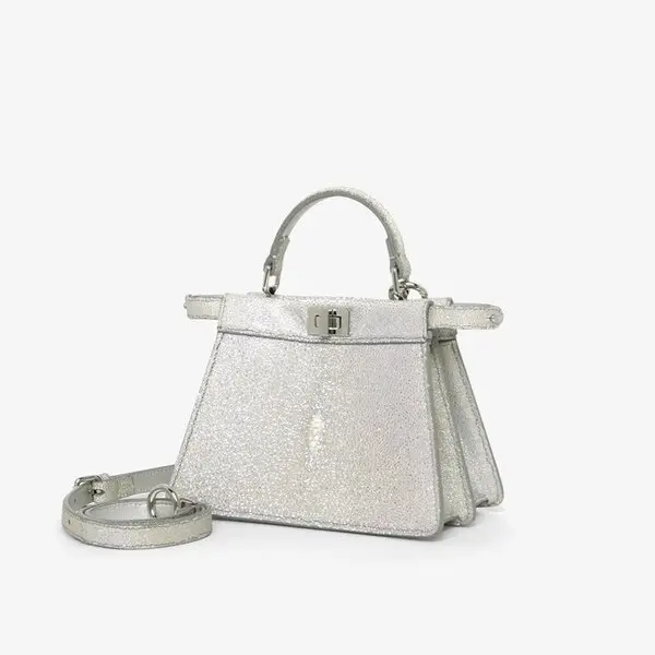Fendi Peekaboo Iseeu Petite