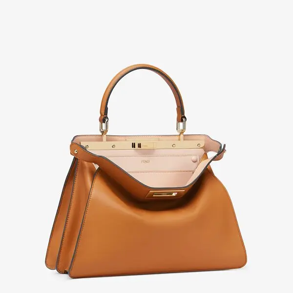 Fendi Peekaboo Iseeu Medium