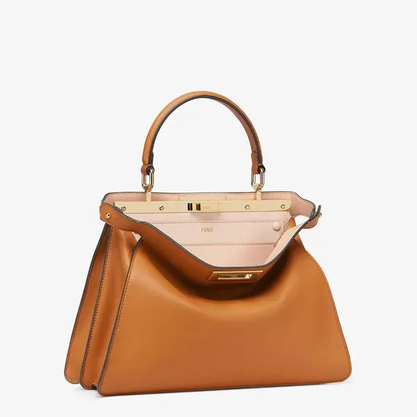 Fendi Peekaboo Iseeu Medium