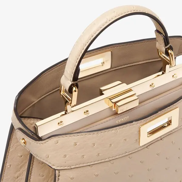 Fendi Peekaboo Iseeu Small Bag - Beige