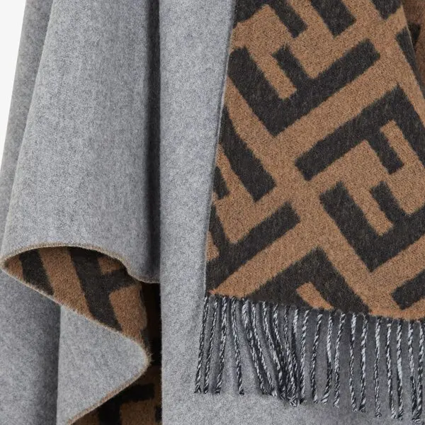 Fendi Ff Poncho
