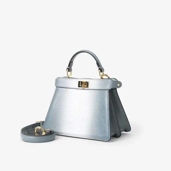Fendi Peekaboo Iseeu Petite