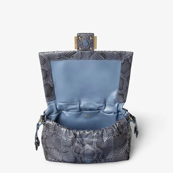 Fendi Mamma Baguette Medium