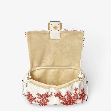 Fendi Mamma Baguette Medium