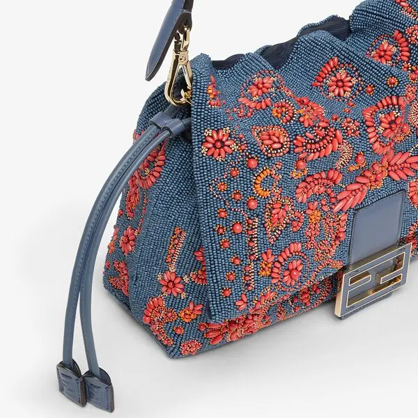 Fendi Mamma Baguette Medium