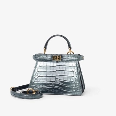 Fendi Peekaboo Iseeu Petite