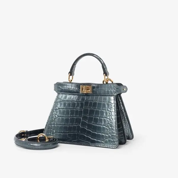 Fendi Peekaboo Iseeu Petite