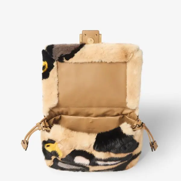 Fendi Mamma Baguette Medium