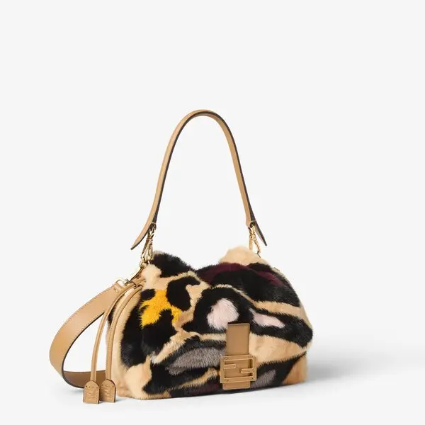 Fendi Mamma Baguette Medium Bag