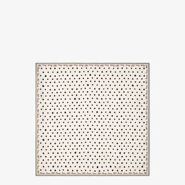 Fendi Foulard