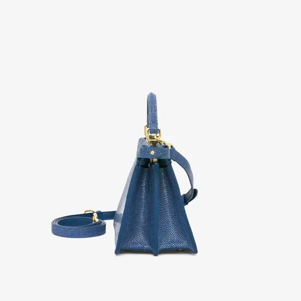 Fendi Peekaboo Iseeu Petite