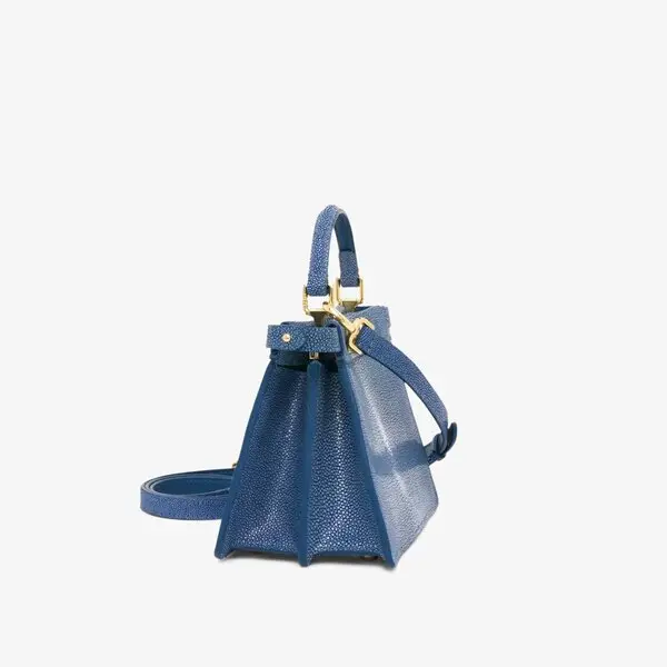 Fendi Peekaboo Iseeu Petite