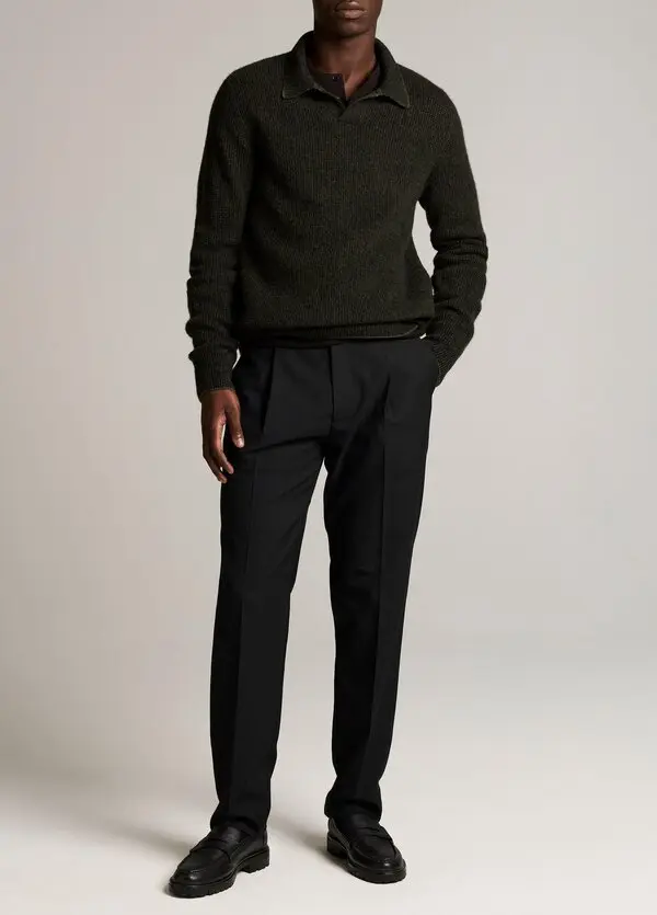 Vince Owen Athletic Twill Pleated Trouser - Black