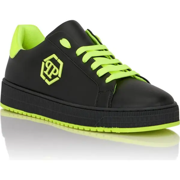 Philipp Plein Low-top Sneakers With Signature Emblem - Black/yellow