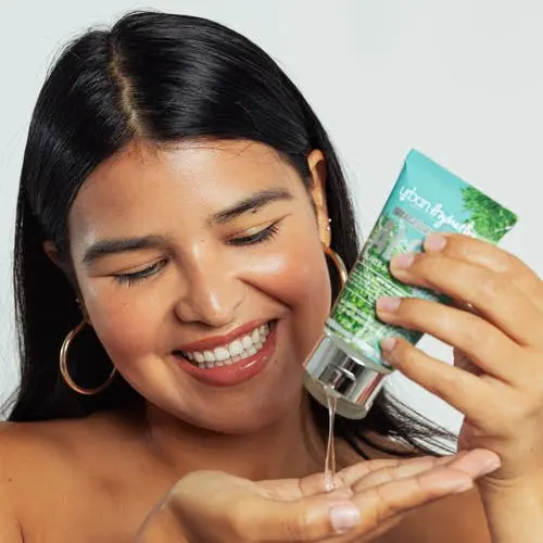 URBAN HYDRATION Algae Moisturizing Gel