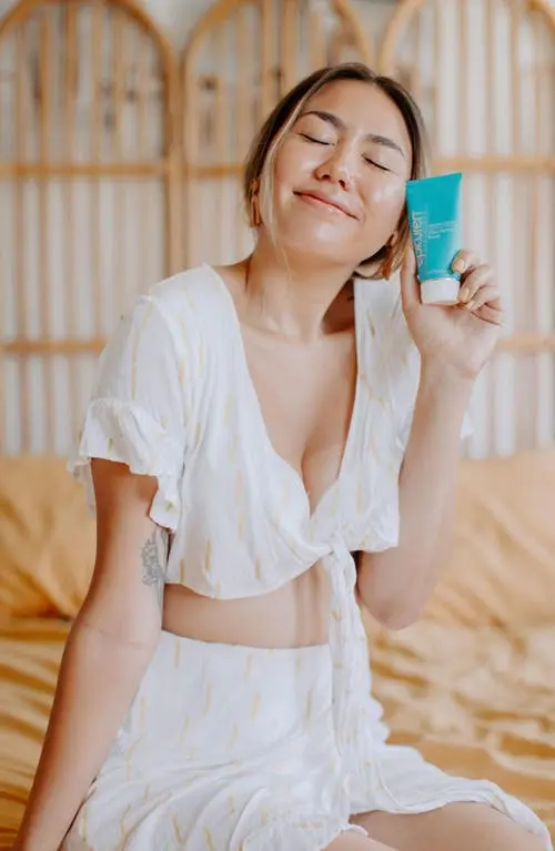 EPICUREN DISCOVERY Micro-derm Ultra Refining Scrub