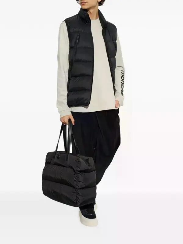 Moncler Logo-patch T-shirt
