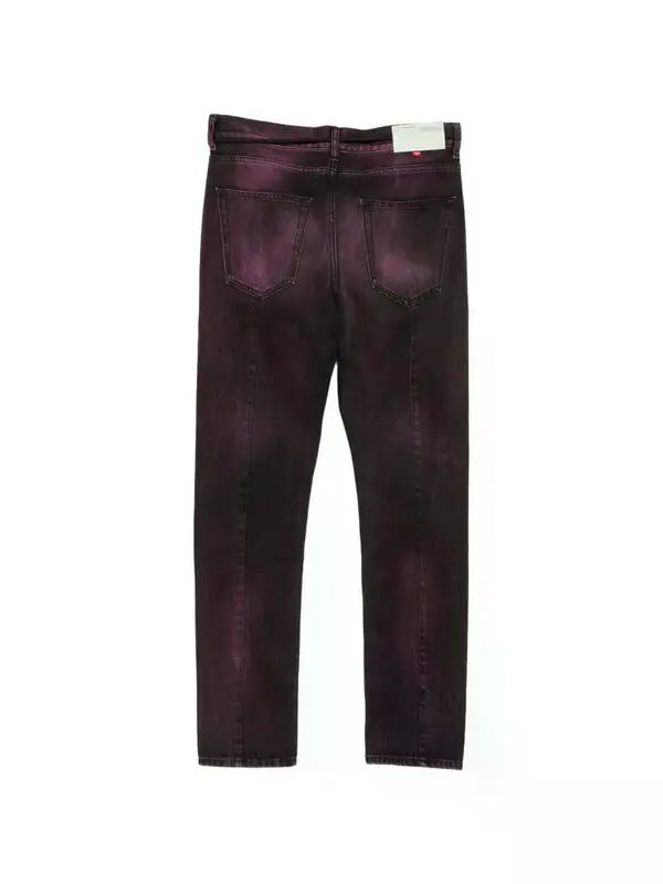Off-White Slim Dart Jeans