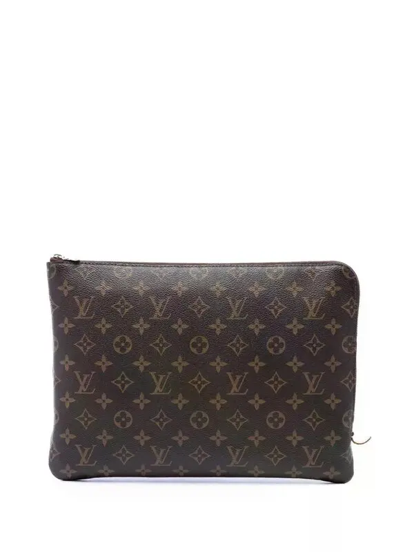 LOUIS VUITTON 2017 Monogram Etui Voyage Mm Clutch Bag - Brown