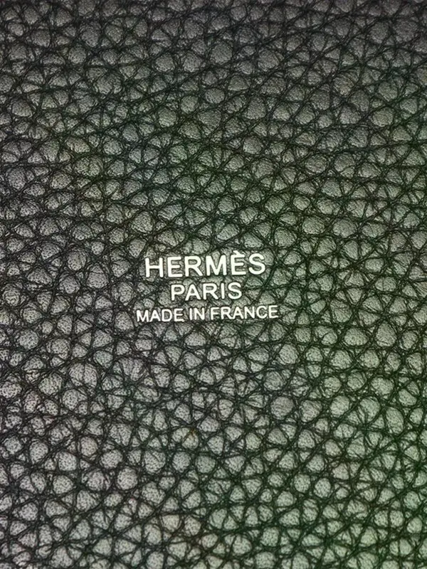 Hermès 2021 Clemence Picotin Lock 22 Handbag