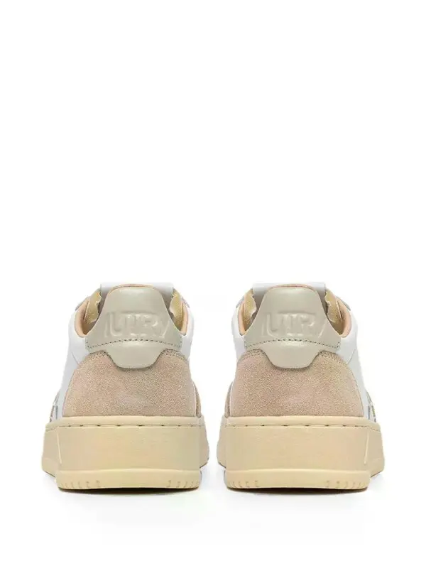 AUTRY Medalist Perforated Sneakers
