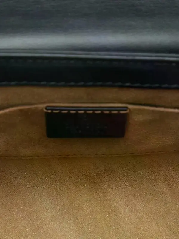 Gucci Gg Supreme Padlock Crossbody Bag - Black