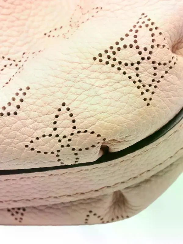 LOUIS VUITTON Monogram Mahina Scala Mini Pouch Crossbody Bag - Pink