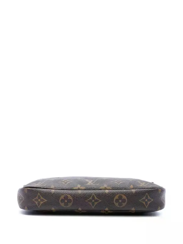 LOUIS VUITTON Monogram Pochette Accessoires Shoulder Bag - Brown