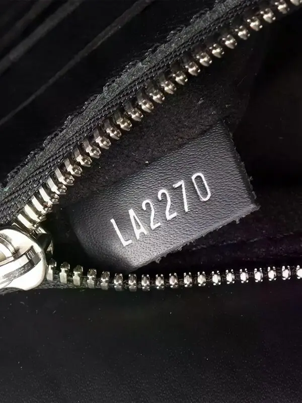 LOUIS VUITTON Epi Pochette Thames Clutch Bag