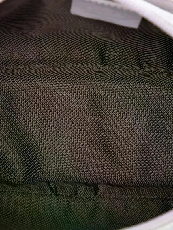 Gucci Gg Canvas Boat Shoulder Bag - Purple