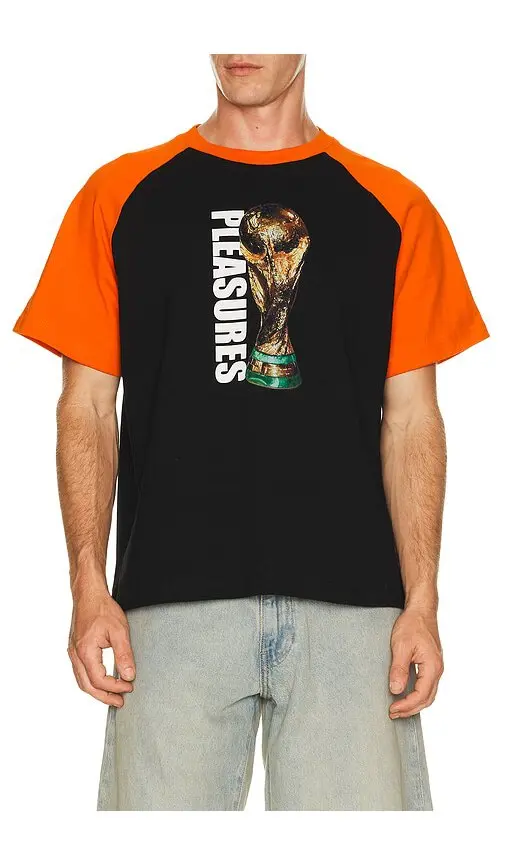 PLEASURES Trophy Raglan Tee