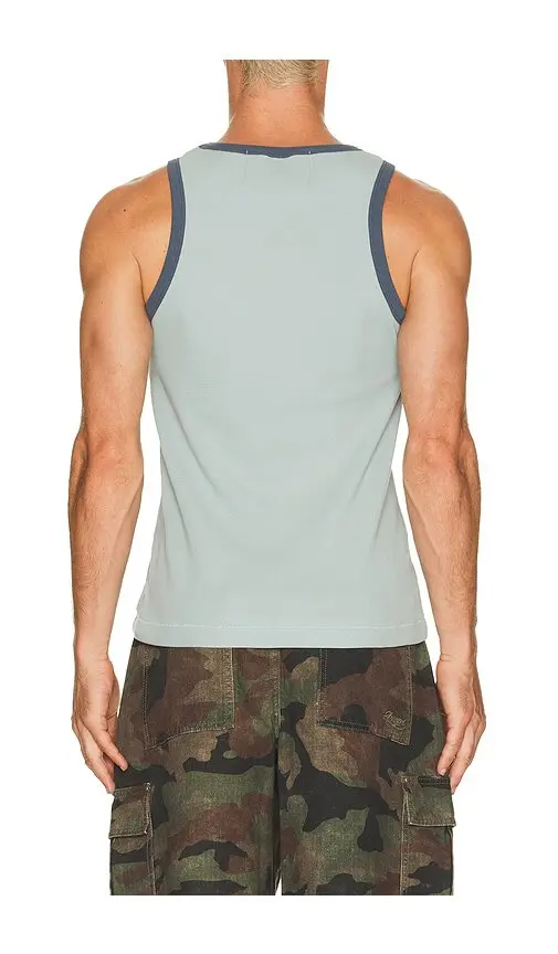 JUNGLES Read More Books Tank Top