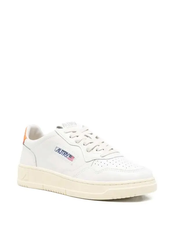 AUTRY Sneaker With Perforated Logo Detail