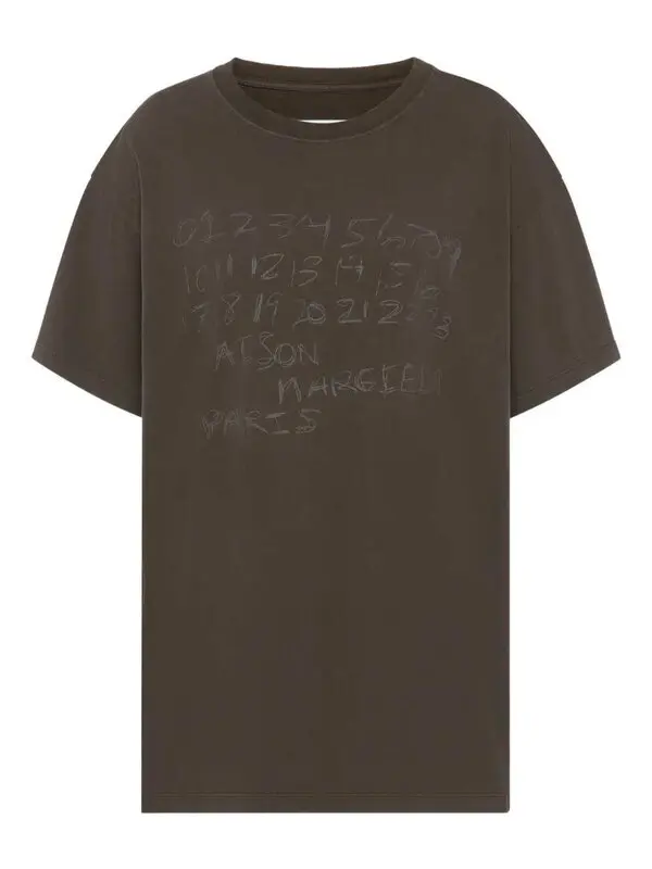 MAISON MARGIELA T-shirt With Number Motif - Brown